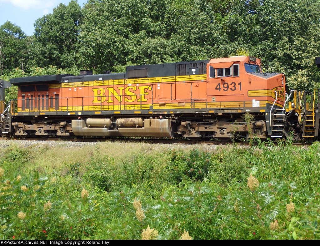 BNSF 4931